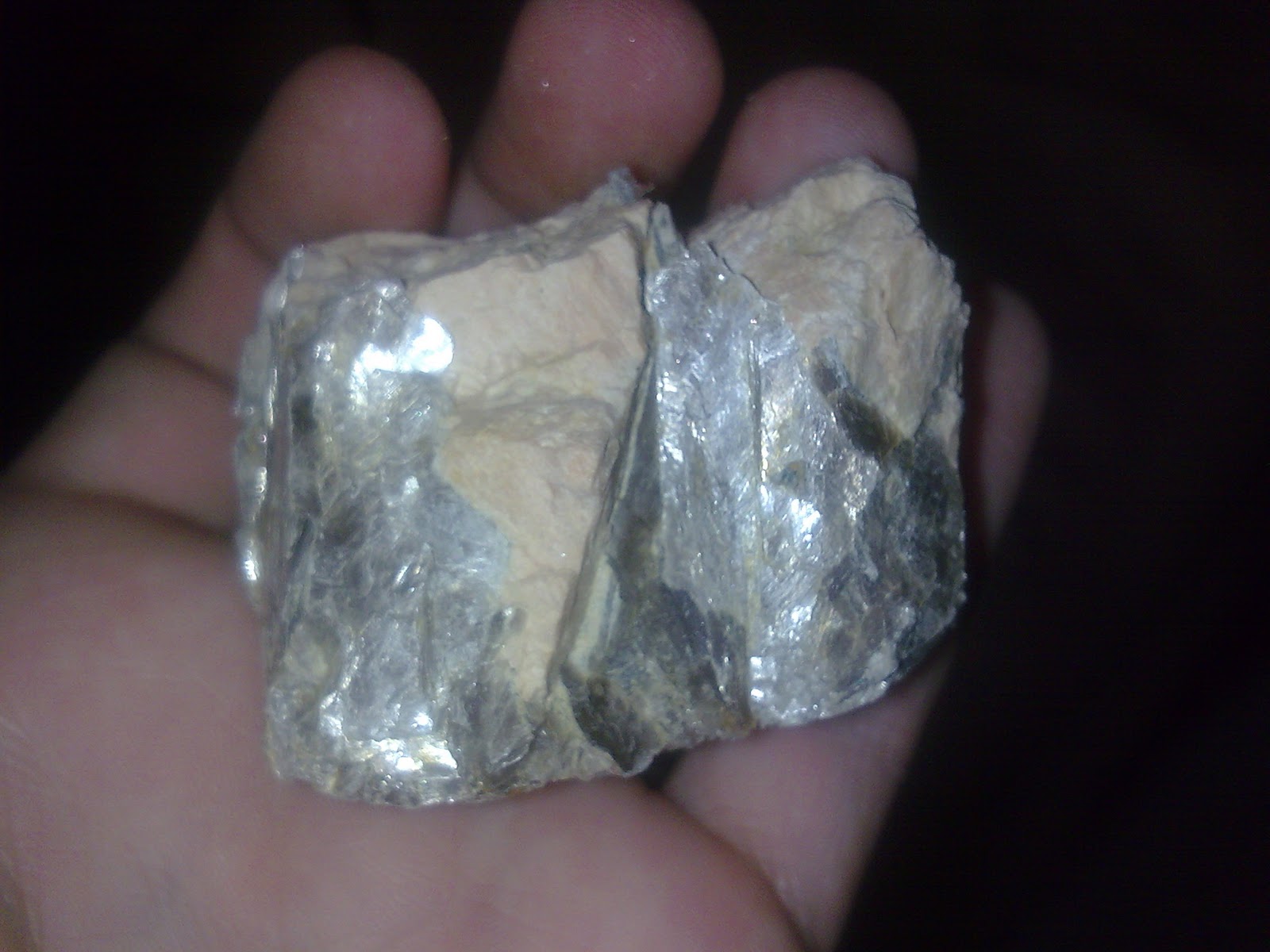 Minerólogos Portugueses: Ortoclase + Moscovite