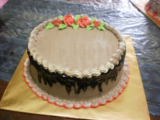 IZA ONE SHOP CORNER: Koleksi kek order by kedai - Taman Medan