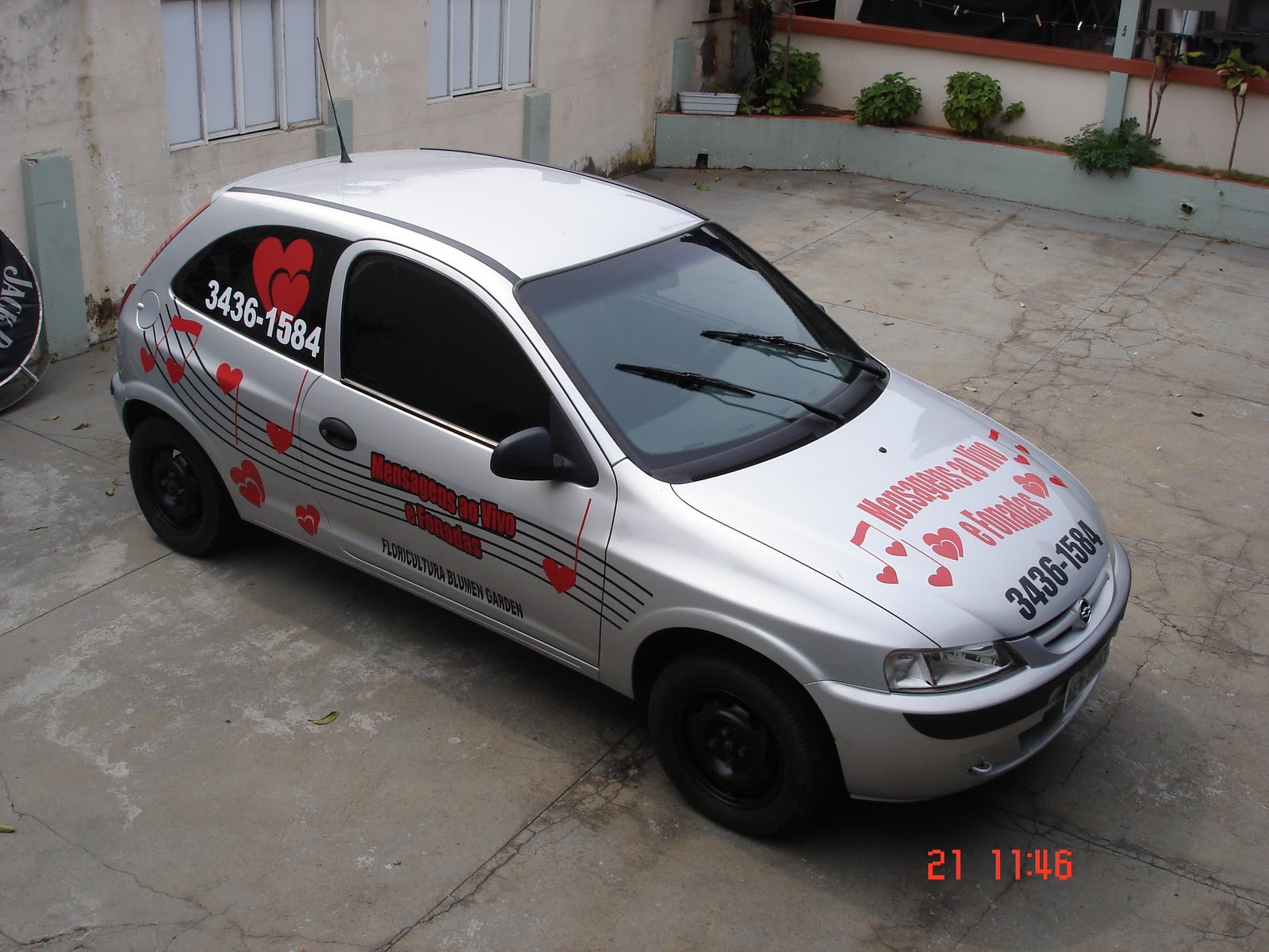 Gráfica Imbituvense: PLOTAGEM CORSA BLUMEN GARDEM