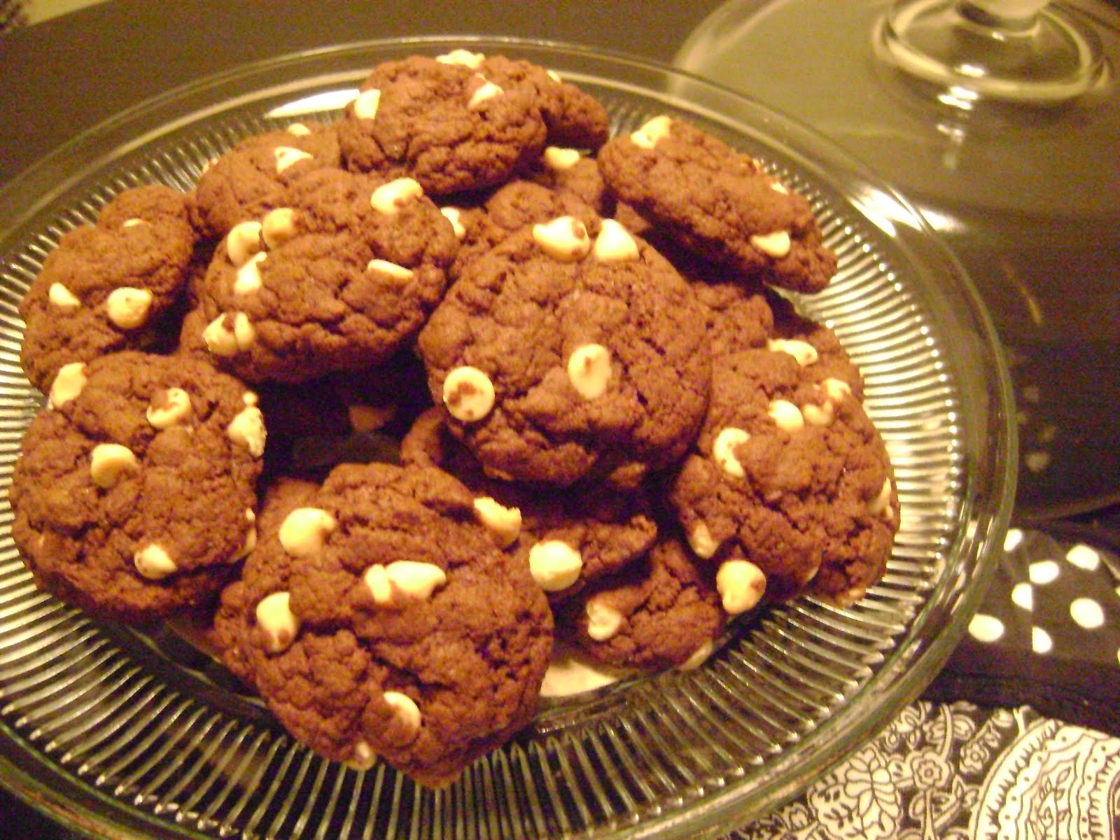 Misty's Food Chatter: Cake Batter Cookies!