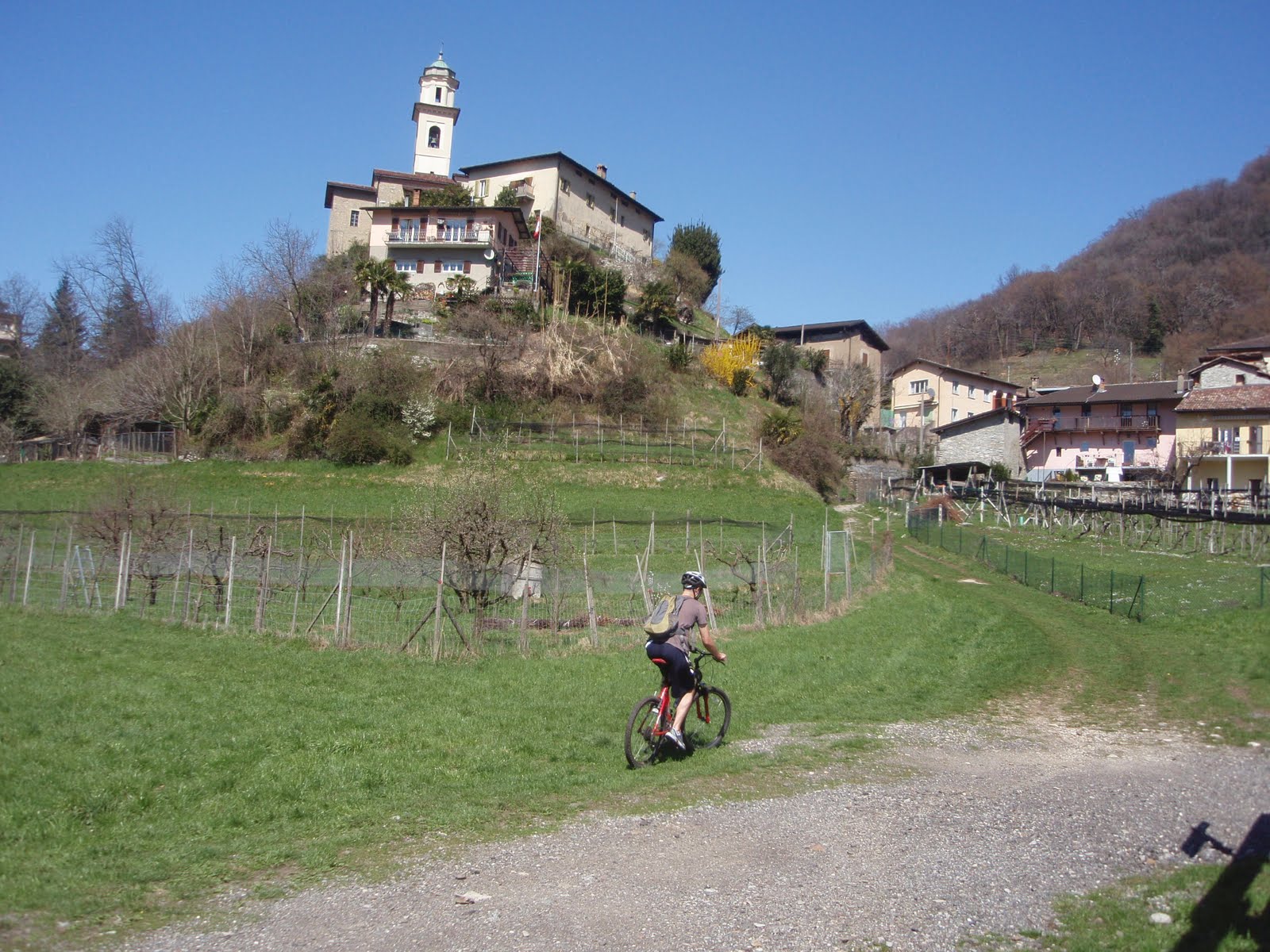 Adventure Abroad: Lugano/Pazzallo-Alpe Vicania Bike Loop