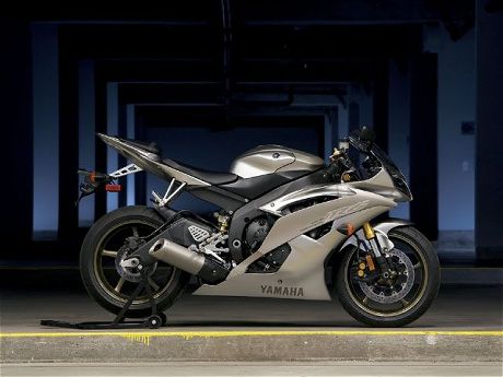 Kawasaki Ninja: yamaha motorcycle R1 magnificent