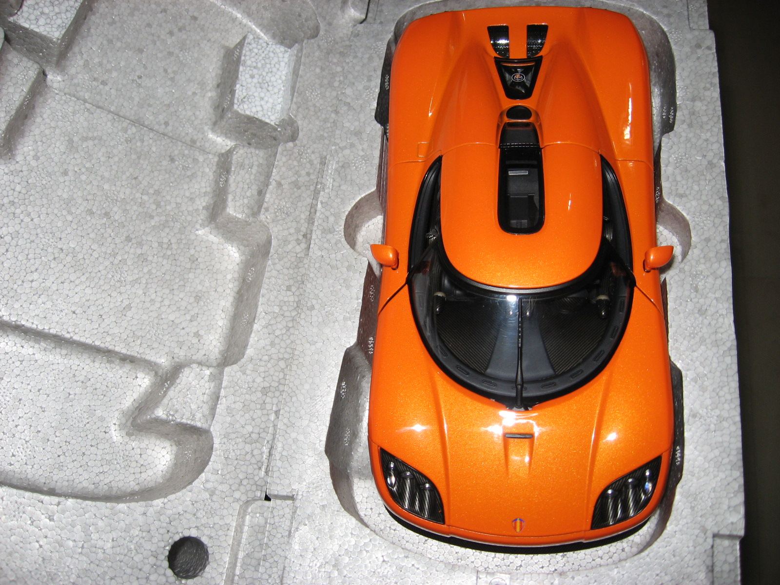Mini Car Models: 1/18 - KOENIGSEGG CCX Orange - Auto Art Signature