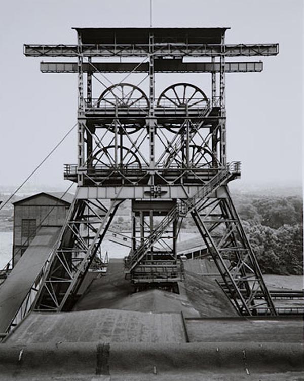 ART & ARTISTS: Bernd and Hilla Becher photography