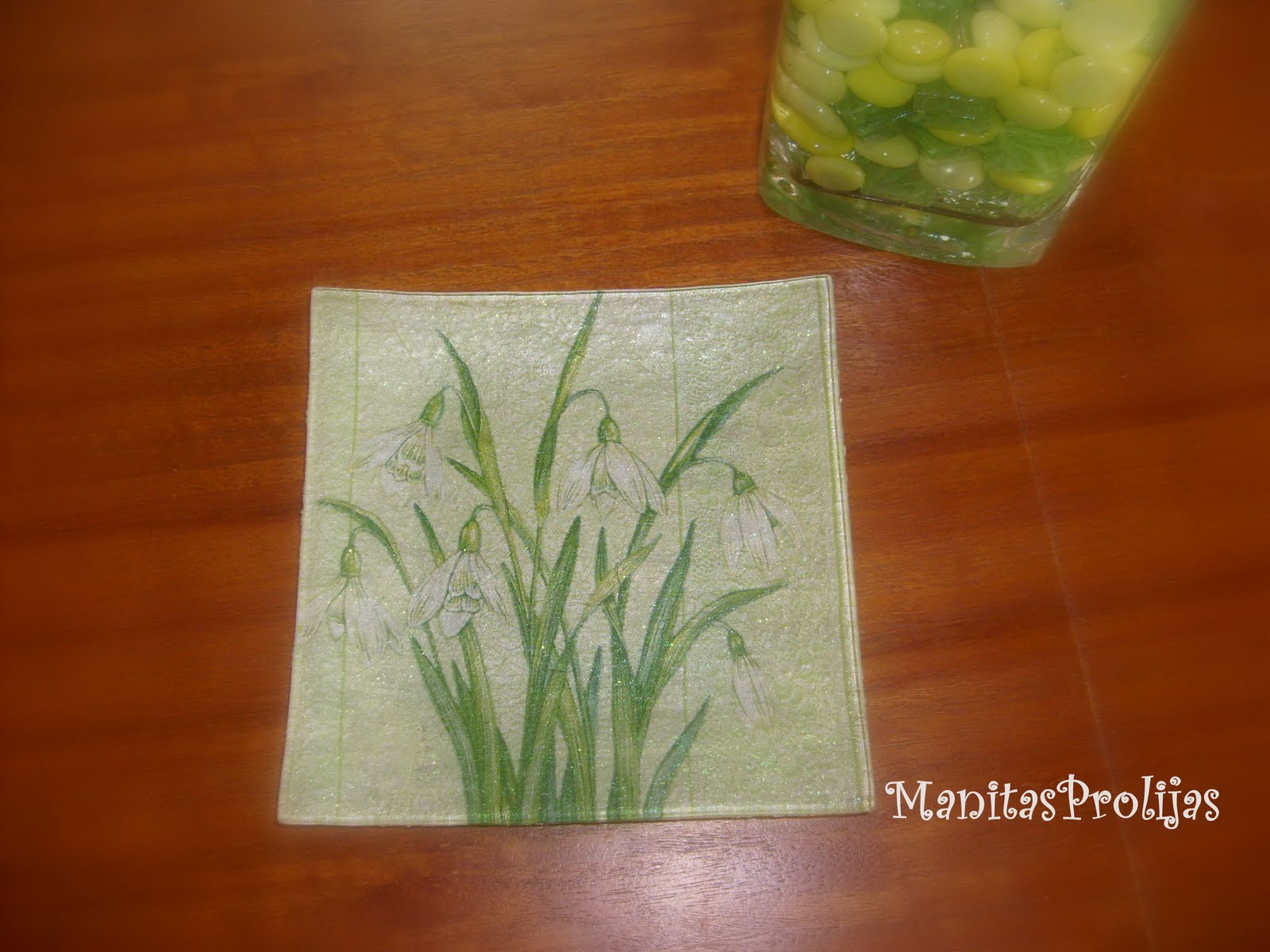 MANITAS PROLIJAS: 19. Experimentando con vidrio