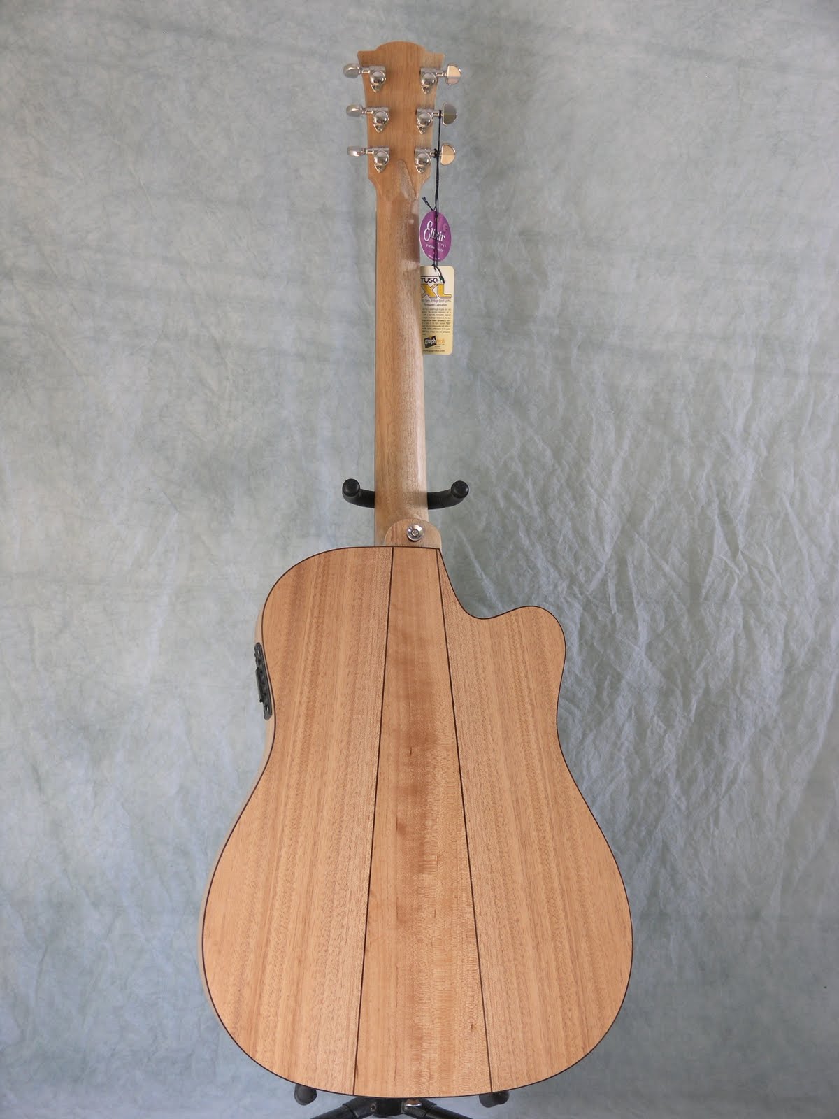 Jerry's Lefty Guitars newest guitar arrivals. Updated weekly!: Cole ...