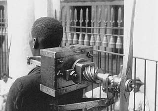 Una Odisea Escolar: Garrote Vil