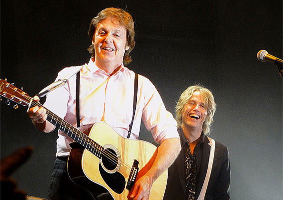 BEATLES MAGAZINE: FOTOS DE BRIAN RAY