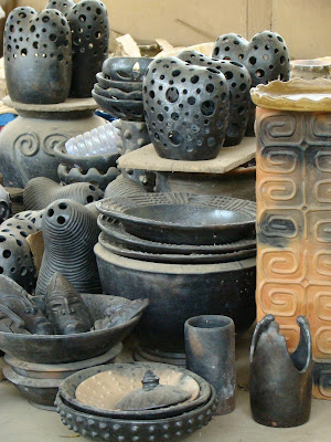 Akwaaba! The Land Family in Accra, Ghana: Pottery...Ghanaian Style