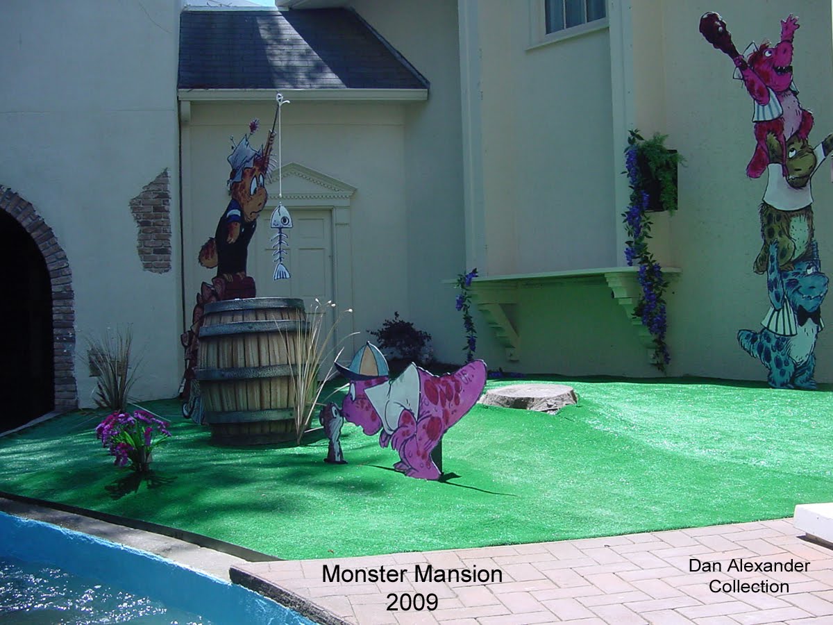 Dan Alexander Dizmentia: The Monster Plantation/The Monster Mansion Part 1