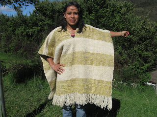 pusca tejido artesanal: LA RUANA