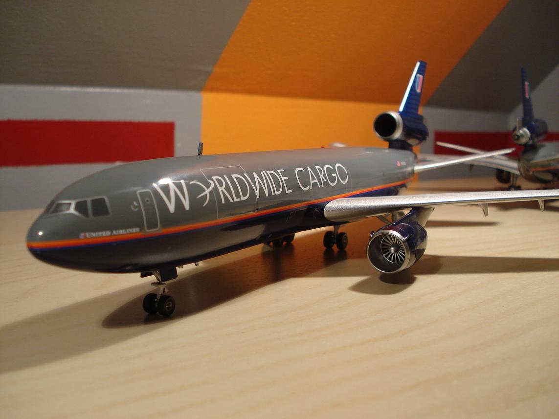 Brian Sherman: Inflight200 United Airlines DC-10s, Saul Bass ...