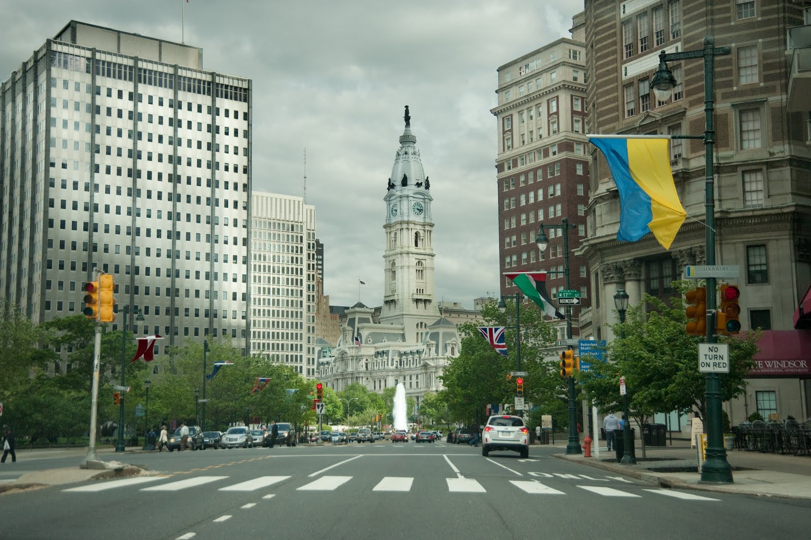 Shot of the Day: Downtown Philly Street Scene