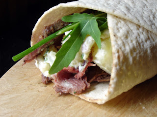 Food and Tycha: Tunnbrödsrulle - Swedish wrap with real potato salad