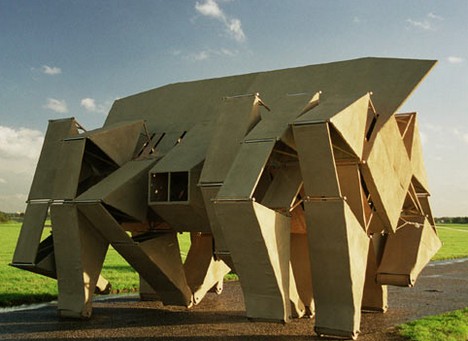 Butterfly Jungle: Oh Look- A Strandbeest