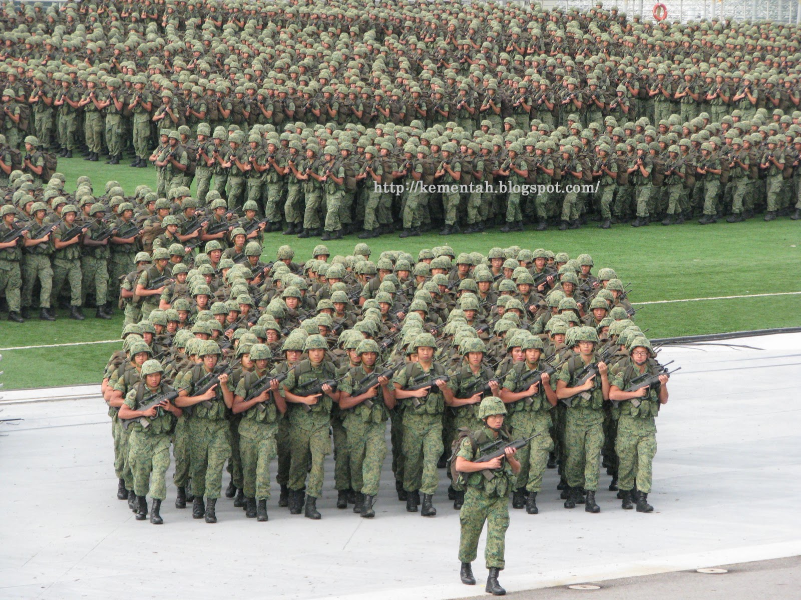 Senang Diri: National Service marches on: Basic Military Training ...