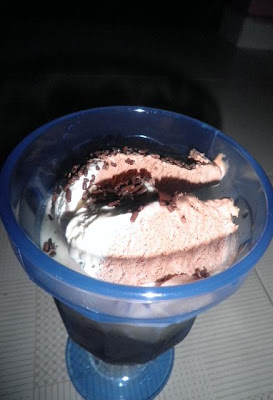 MAMA QAYYIM: Sarsi Float