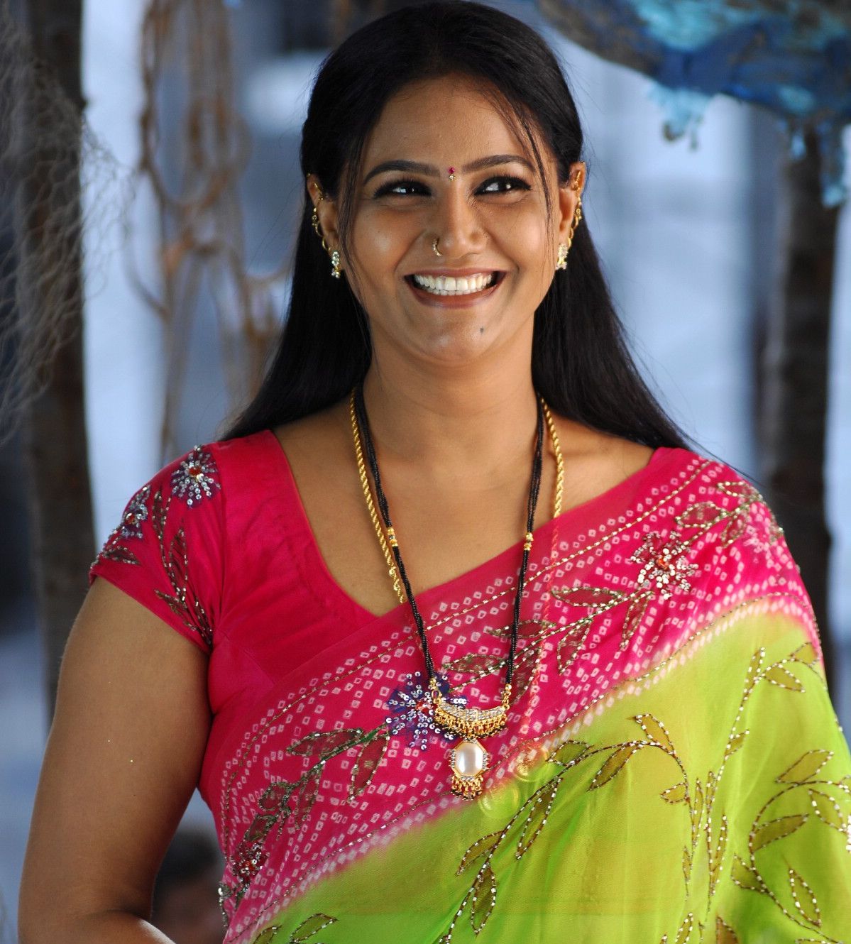 Tollywood Entertainment Movie Newsorange Wallpapersactress Gossips Raksha South Hot Aunty