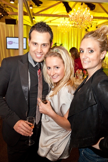 The Ultimate Wedding Planning Party: 11/01/2010 - 12/01/2010