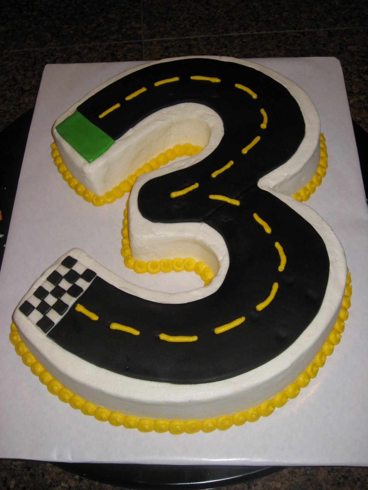 Shannon's Creative Cakes: 3rd Birthday Race Track Cake