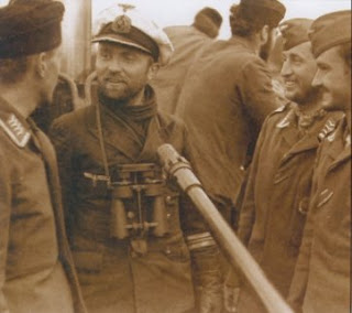 LAS LEYENDAS NUNCA MUEREN: GUNTHER PRIEN CAPITAN DEL SUBMARINO U-47