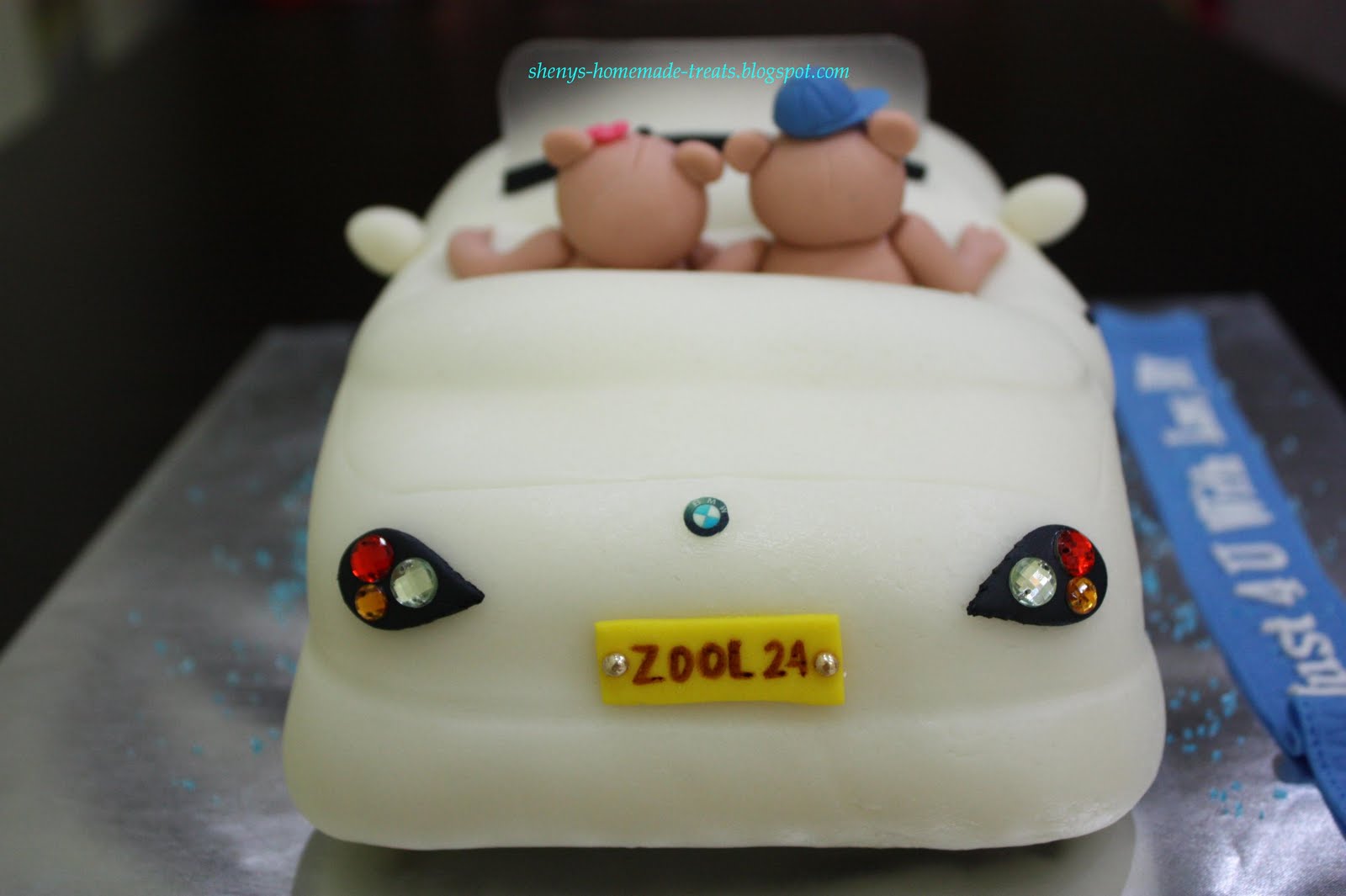 Sheny's Homemade Treats: BMW Convertible Car Cake