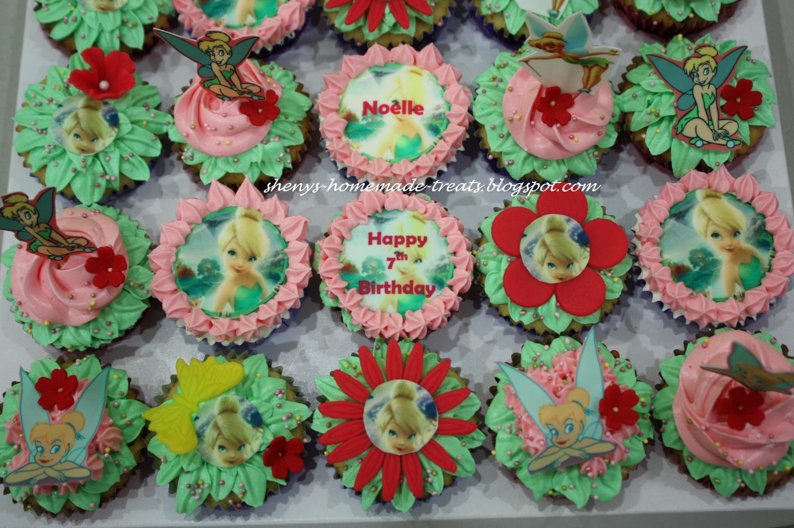 Sheny's Homemade Treats: Tinkerbell Cupcakes