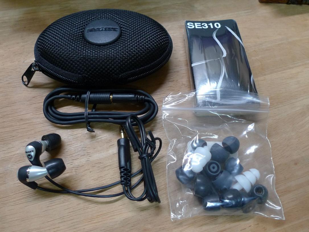 sthkzn: SHURE SE310 パールホワイト×ブラック