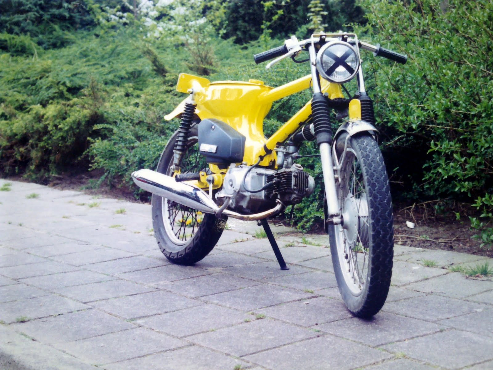 Café Racers Harderwijk: C90 CUB CAFERACER.....(het begin)
