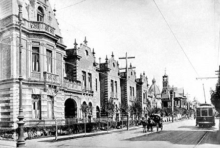 A cien años del centenario: Breve historia de la Colonia Roma