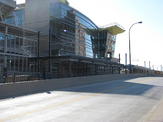 Twin Cities Transit: Northstar Downtown Station and Target Field Station