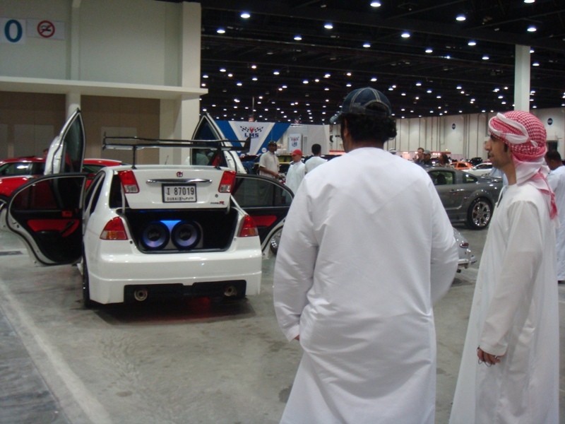 Amazing Automobile: Sharajah Modified Cars Show