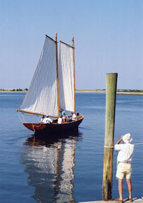 Beaufort North Carolina History: The Periauger