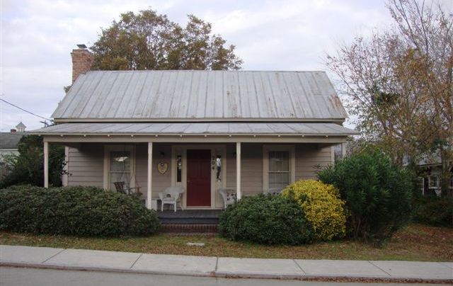 Swansboro, North Carolina History: Calvin W. Buckmaster House circa 1890s