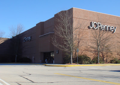 The Caldor Rainbow: Crystal Mall; Waterford, Connecticut