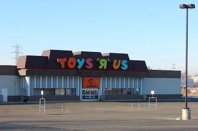 The Caldor Rainbow: Retro Toys "R" Us Round-Up