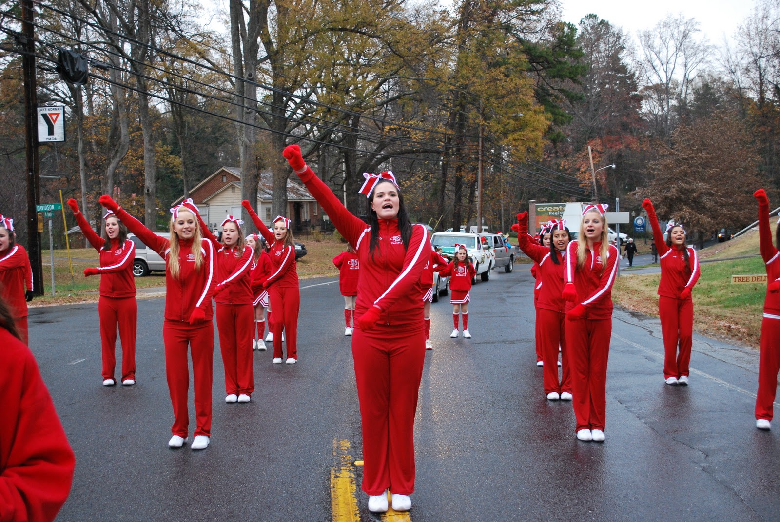 RBP: Davidson Day Cheerleaders Christmas Parade