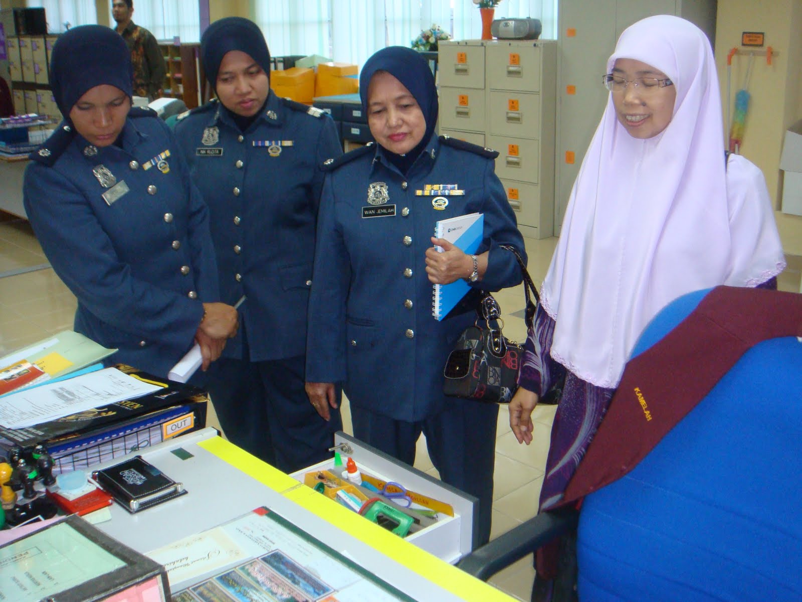 5S IKML: LAWATAN PEGAWAI-PEGAWAI KASTAM DIRAJA MALAYSIA NEGERI PERAK