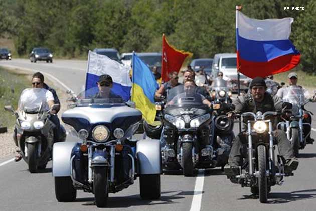 Ultimate autos: Russian Prime minister Vladimir Putin riding Harley ...