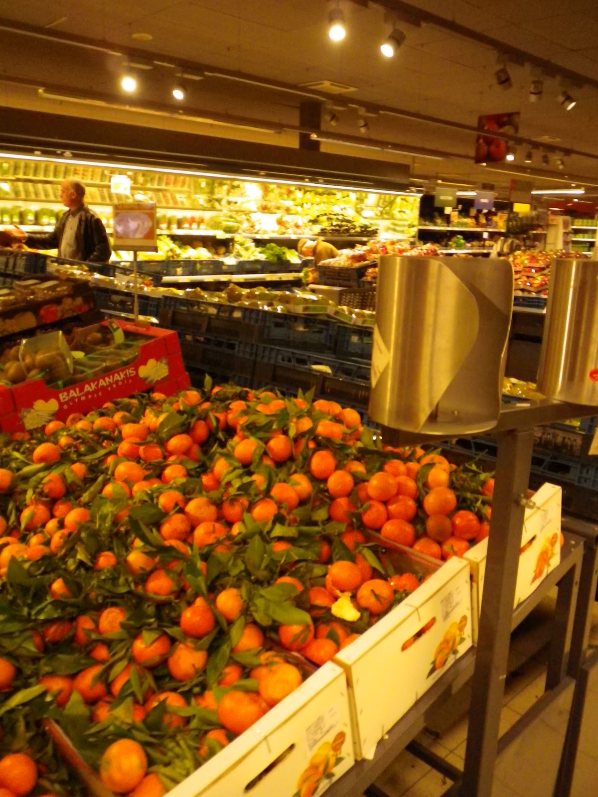 Linking to Linkebeek: Belgian portraits: the supermarket