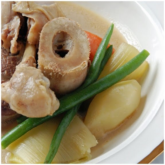 Whisk: a food blog: Petite Marmite Henry IV and a ditty