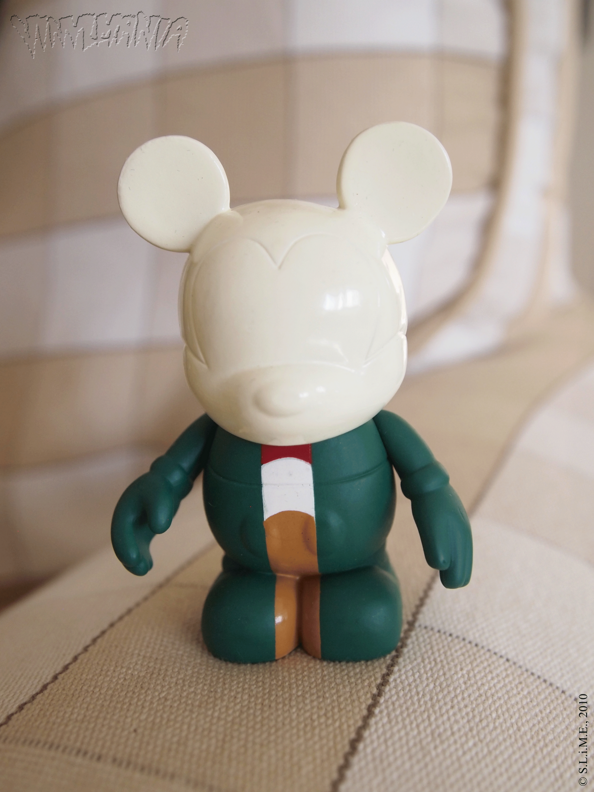 VinylMania: Vinylmation Billiards Set!