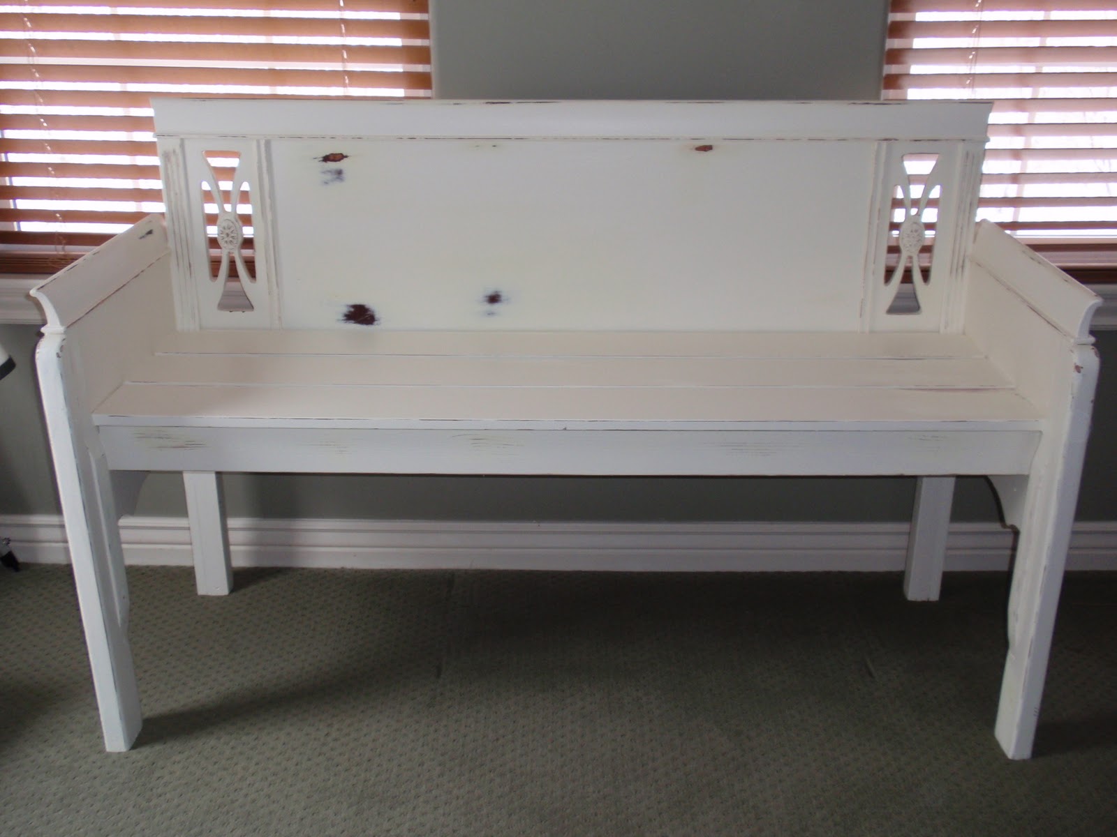Diary of a Crafty Lady: Bench Made from a Headboard and Footboard!