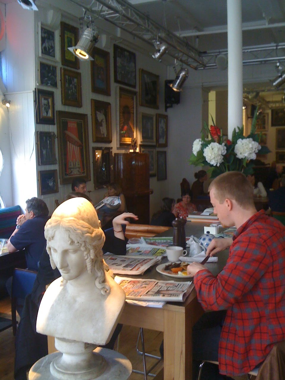 Benedict & Florentine: Harlem Café, Belfast