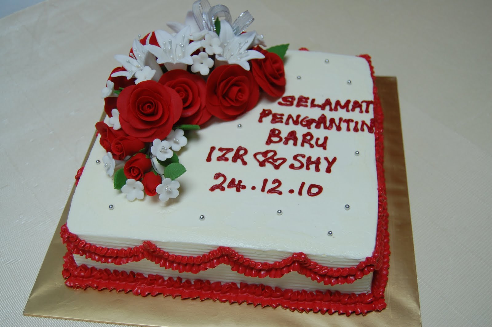 Selamat Datang ke Butik Seni Hiasan Kek Hanim's Cake: Kek Butter Icing ...