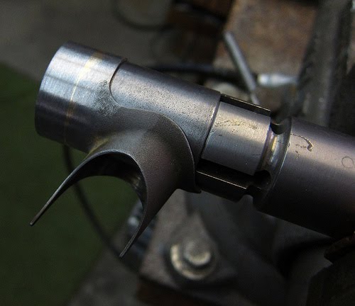 the curious randonneur: Frame takes form...beautiful, curvaceous form!