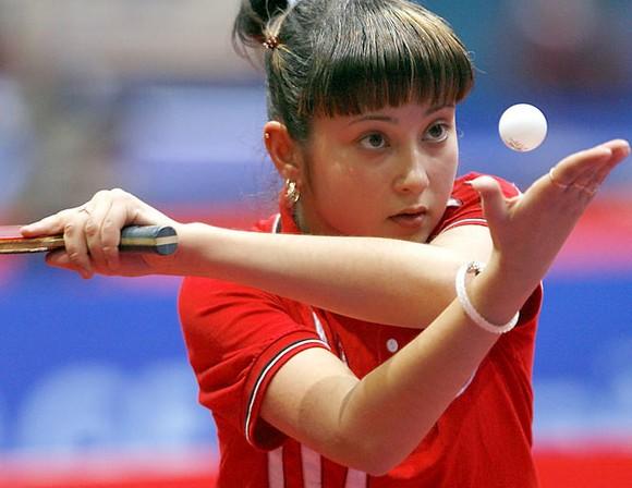 AksinDaily: Tips Sukses Bermain Tenis Meja dari Sang Juara