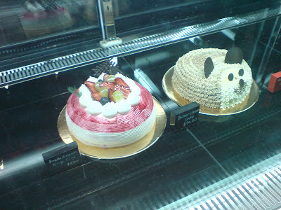 TWO-KG: Hello Happy, Strathfield