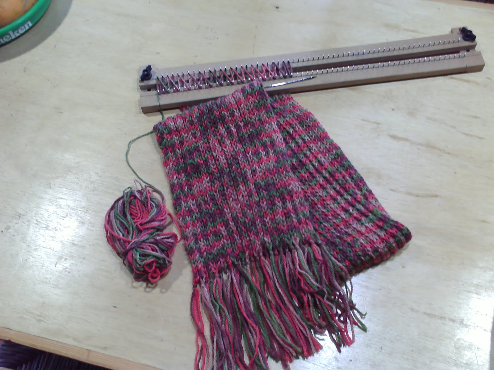 Croche amo voce: Cachecol de Tear de Pregos