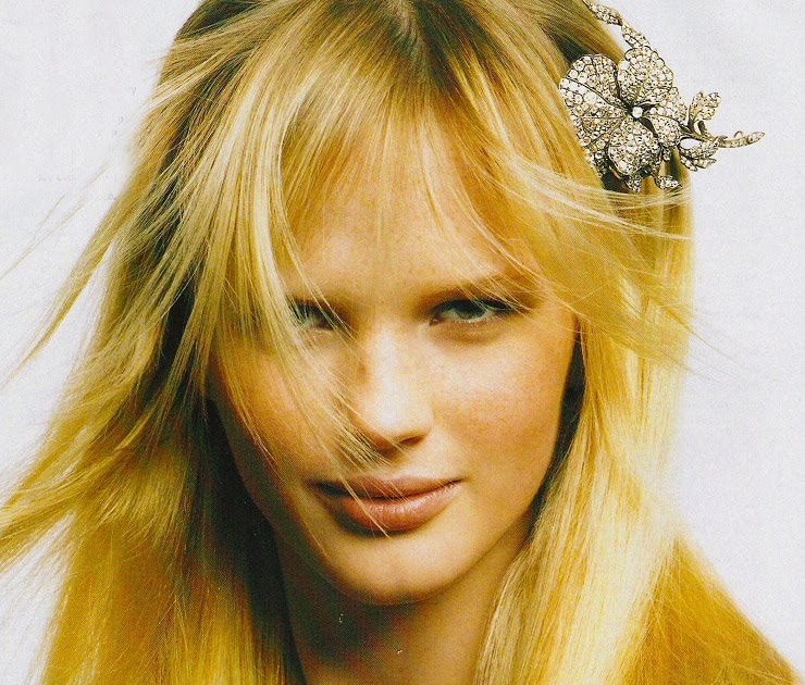 World Celebrity Anne Vyalitsyna Sexy Pics Model Anne V Hot Photos